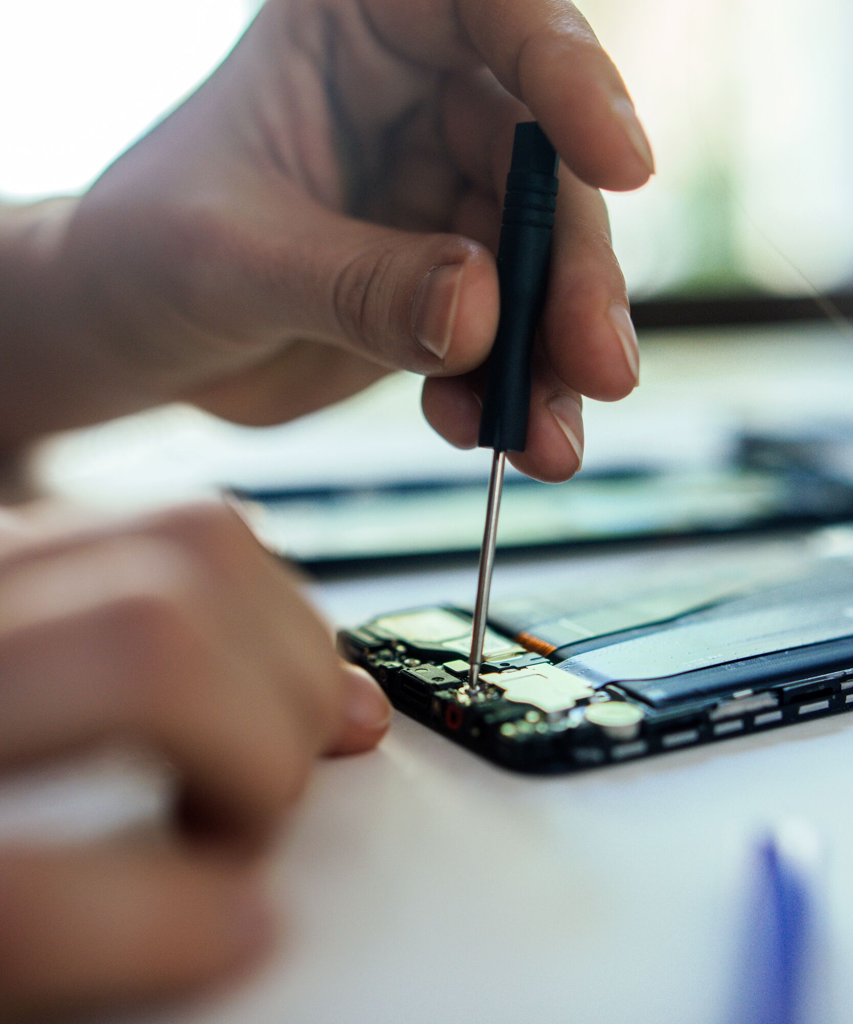 Innovative Mobile & Broadband Solutions | Assurant